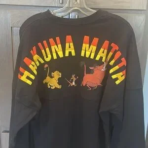 Disney | Shirts | Disney Parks The Lion King Akuma Matata Mens Or ...